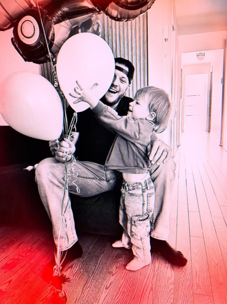 Mathieu Baron d'Indéfendable partage une photo avec son fils pour une ...