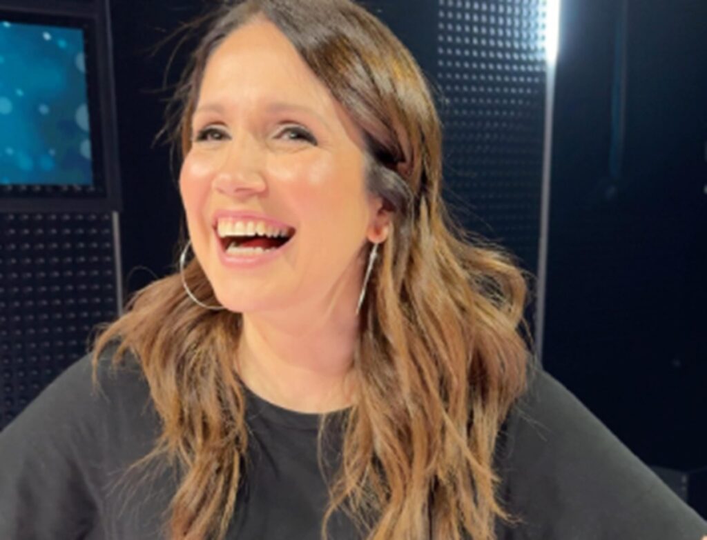 France Beaudoin dévoile la première invitée de En Direct de L'univers ...