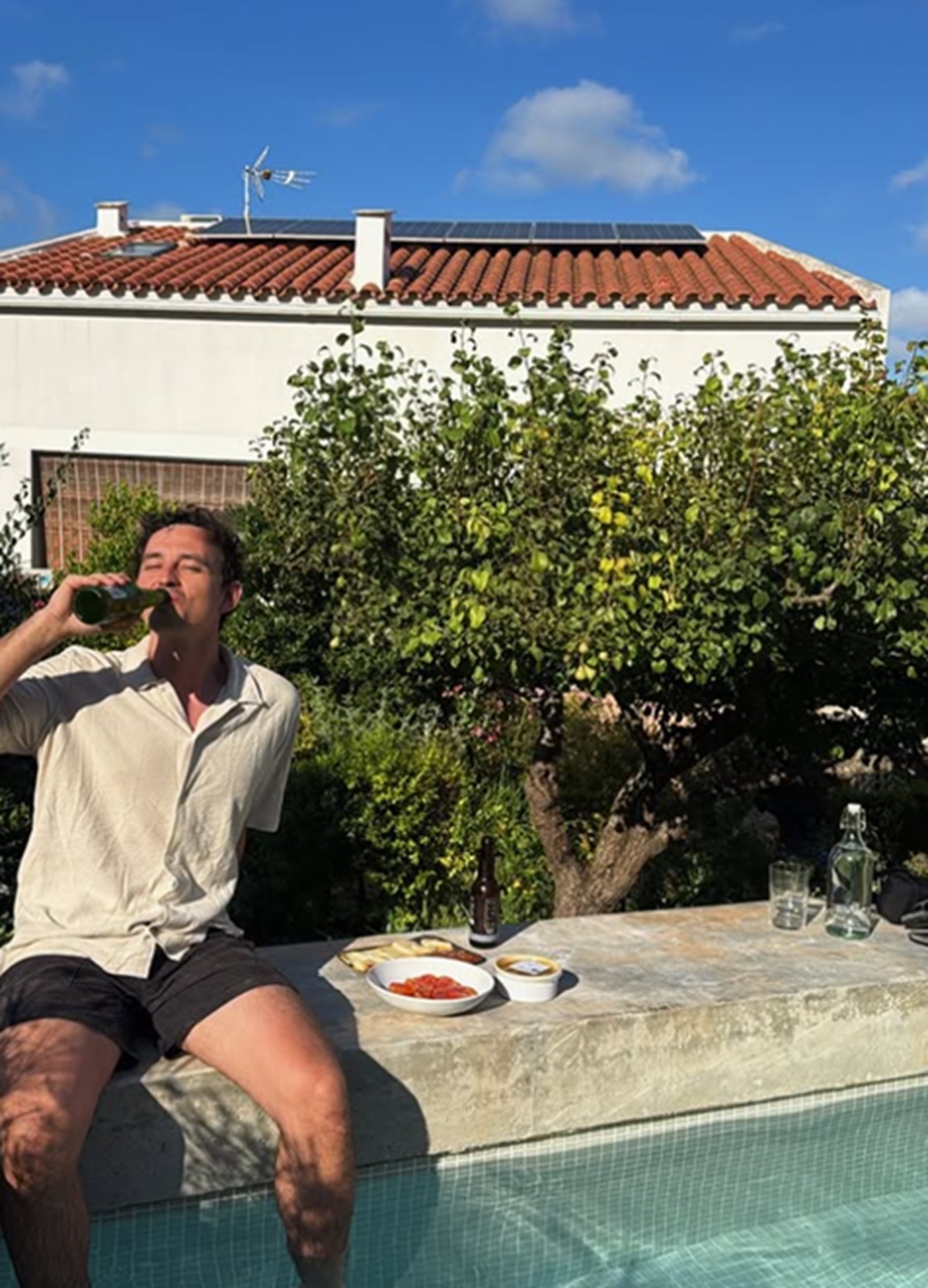 Ludivine Reding de STAT pose en maillot et les commentaires sont ...